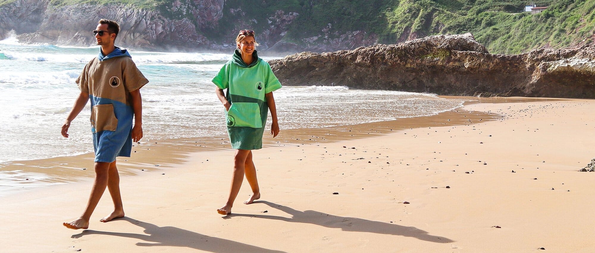 Travel Ponchos | WAVE HAWAII